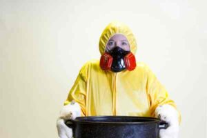 How To Make Breaking Bad Crystal Candy "Crystal Meth" | CandyTurf