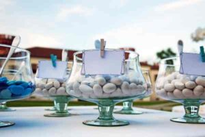 Tips For Setting Up a Candy Buffet [Full Guide] | CandyTurf